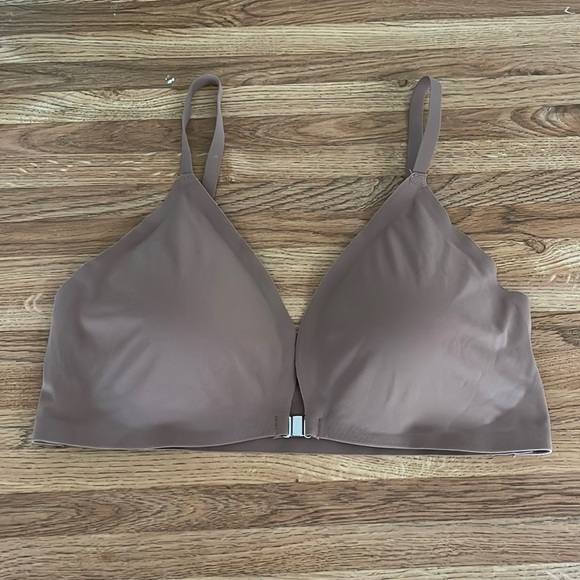 Intimates & Sleepwear | Nwot Bra Front Open | Poshmark